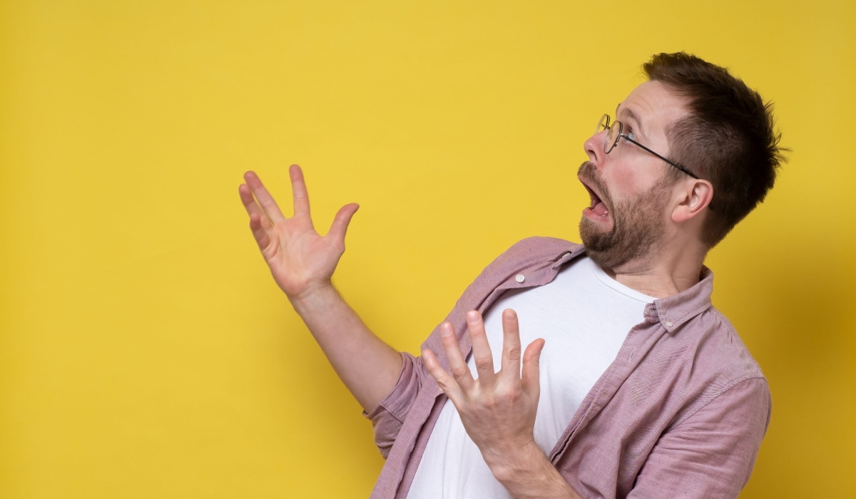 【生活英文】掌握誇飾法修辭的藝術 給你更生動有力的英文口語和寫作表現！ | Engoo線上英文