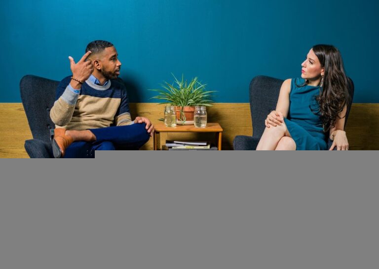 17 Ways to Respond During a Conversation Besides "Uh huh"
