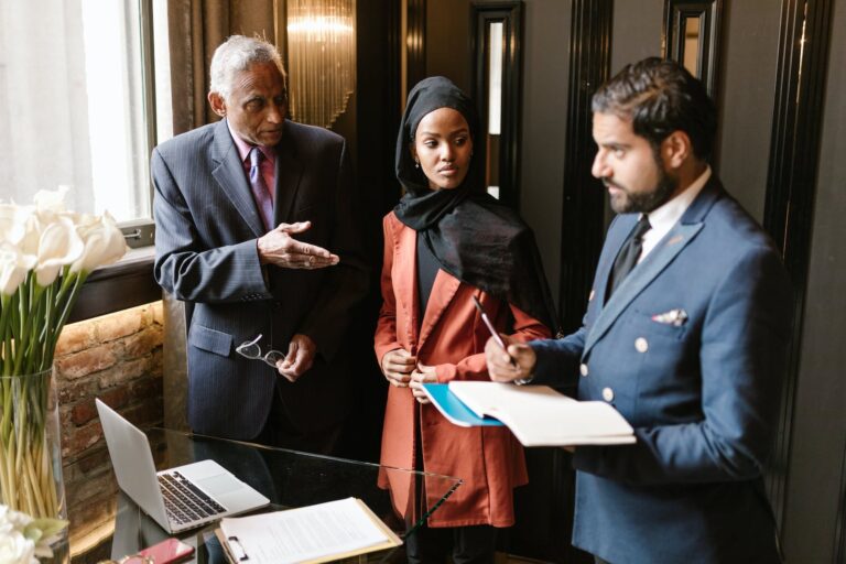 7 English Expressions for Making Demands Politely | Engoo Blog