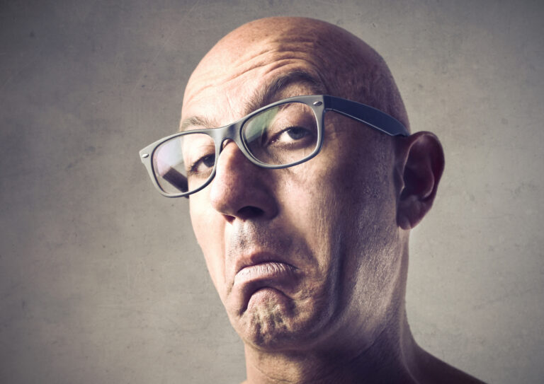 12 Phrasal Verbs Using "Look" | Engoo Blog